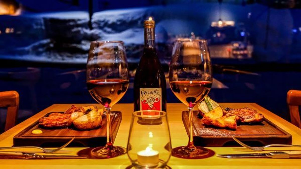 Black Wood Grill - Miru Niseko - Restaurant Guide - TableCheck