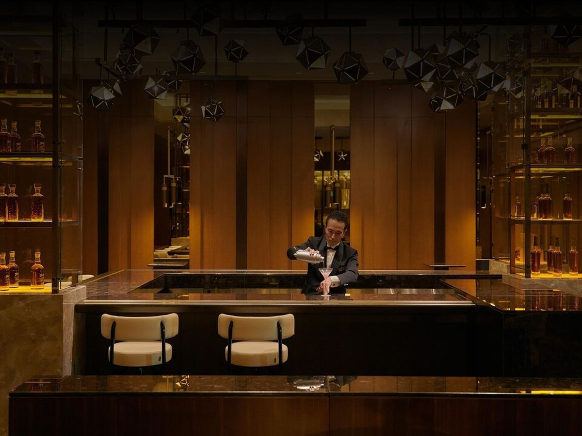 Bar & Lounge Starlight - The Okura Tokyo - Restaurant Guide - TableCheck