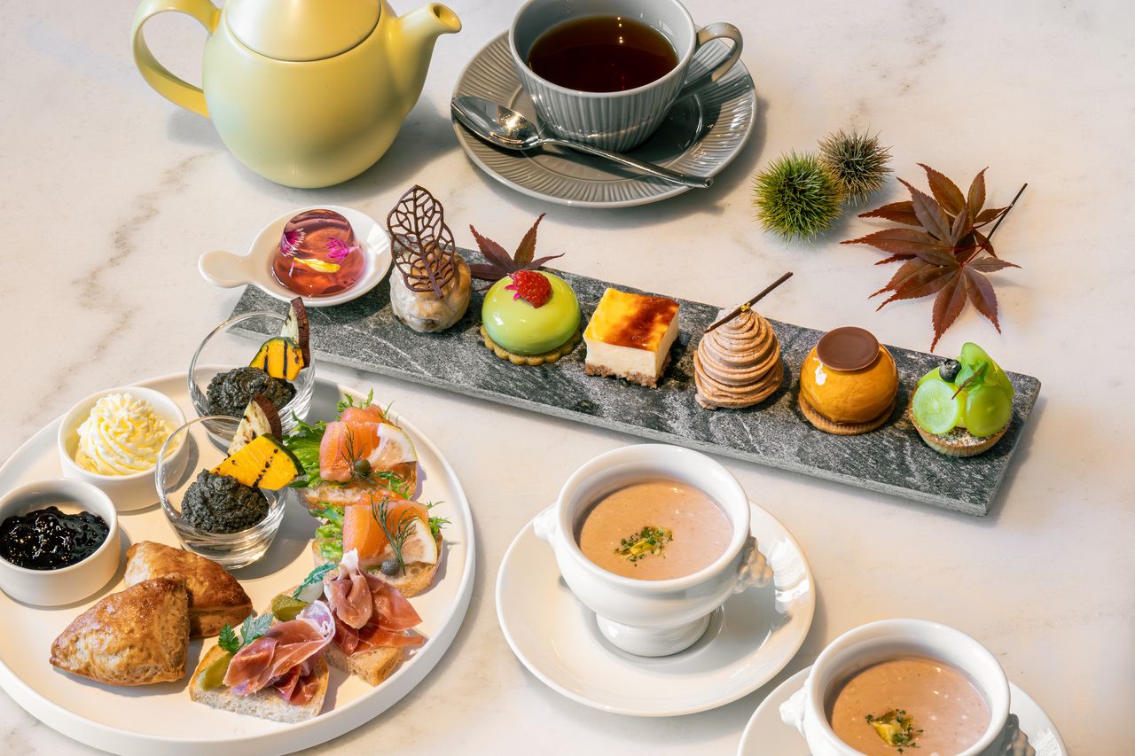 THE LOUNGE/Courtyard by Marriott Nagoya - Restaurant Guide - TableCheck